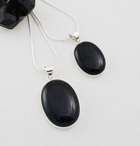 Whitby Jet Oval Pendants | Red Bear Jewellery